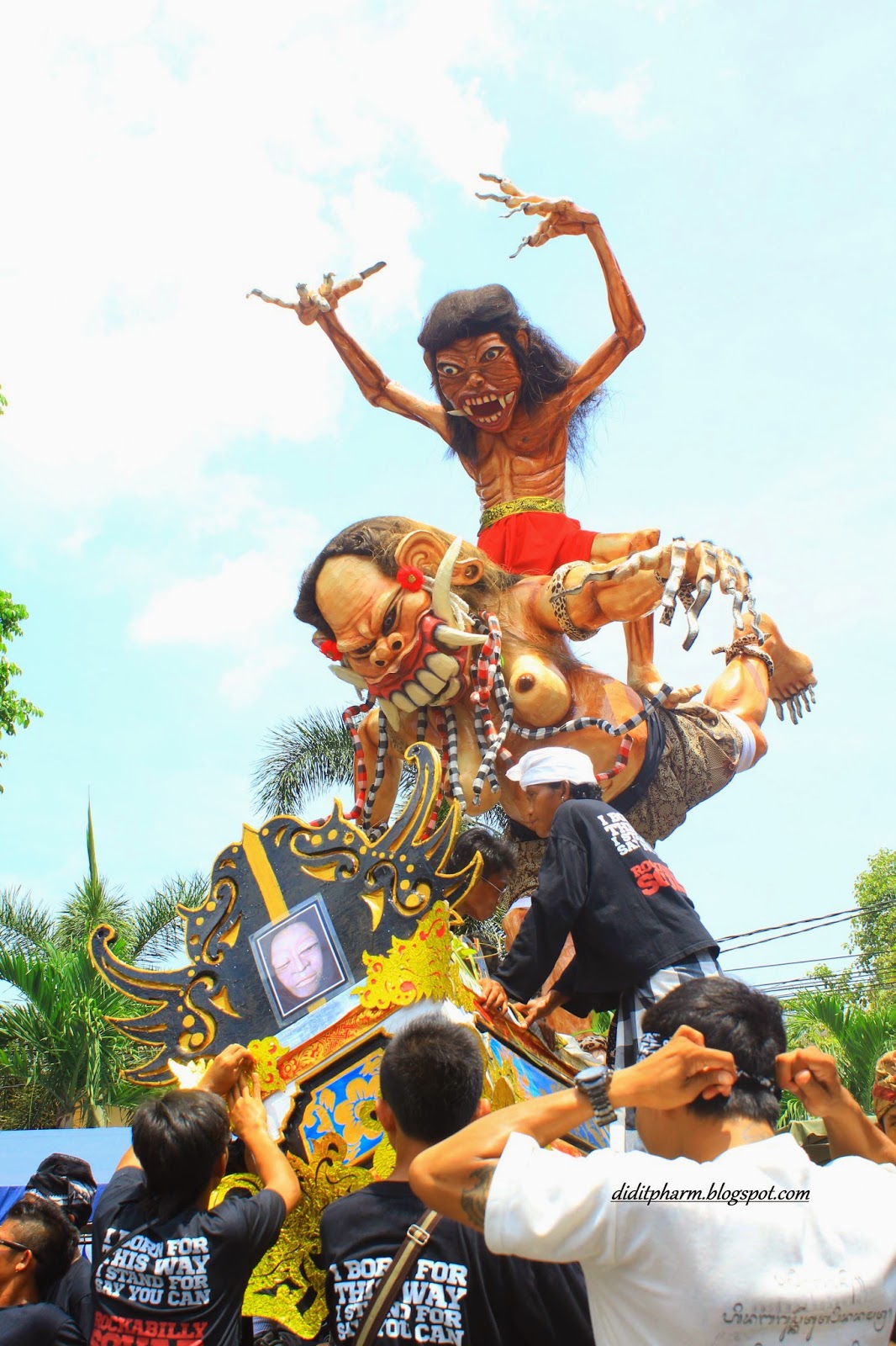 Ogoh-Ogoh is Bali Culture Ceremony, Lombok Island ~ Lazwardy Journal