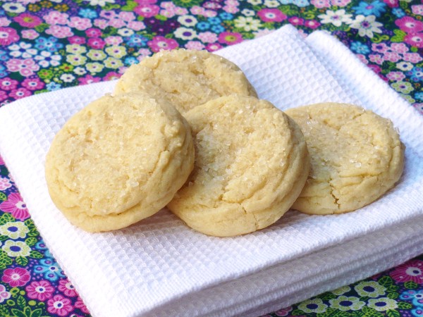 The Tall Girl Cooks: Soft and Thick Sugar Cookies