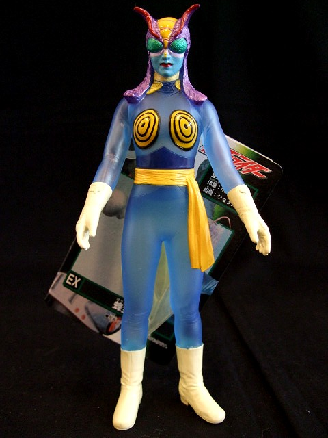 She's Fantastic: Kamen Rider - BEE WOMAN (HACHI ONNA)!