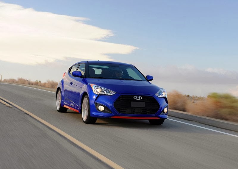 Luxurious Sports Car: Hyundai Veloster Turbo R Spec 2014