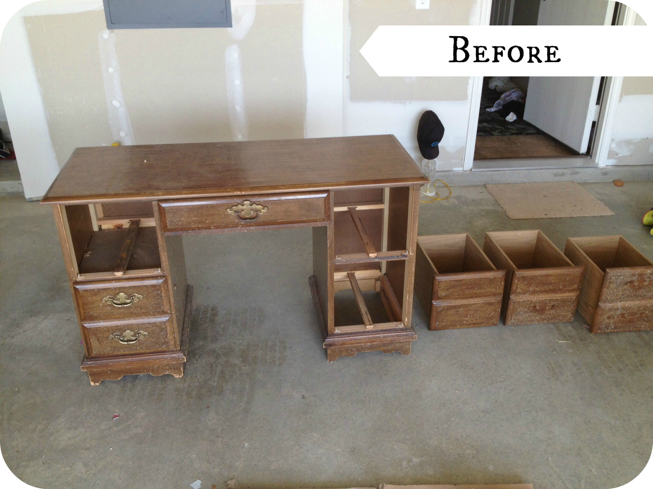 The "Winey" Mom: DIY Desk Re-do: From Trash to Treasure!