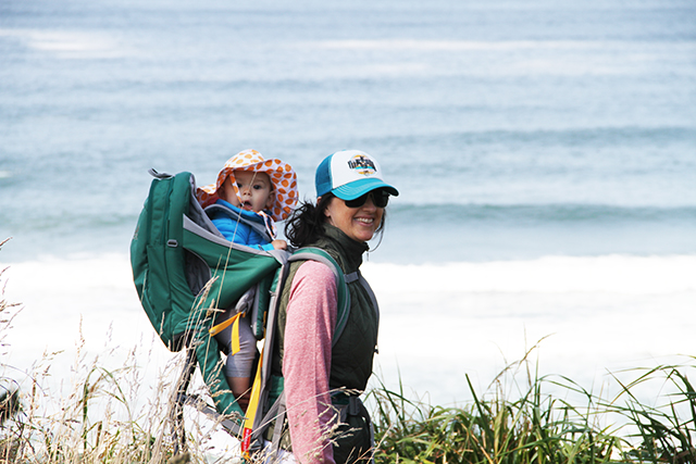 alisaburke: hiking with a toddler