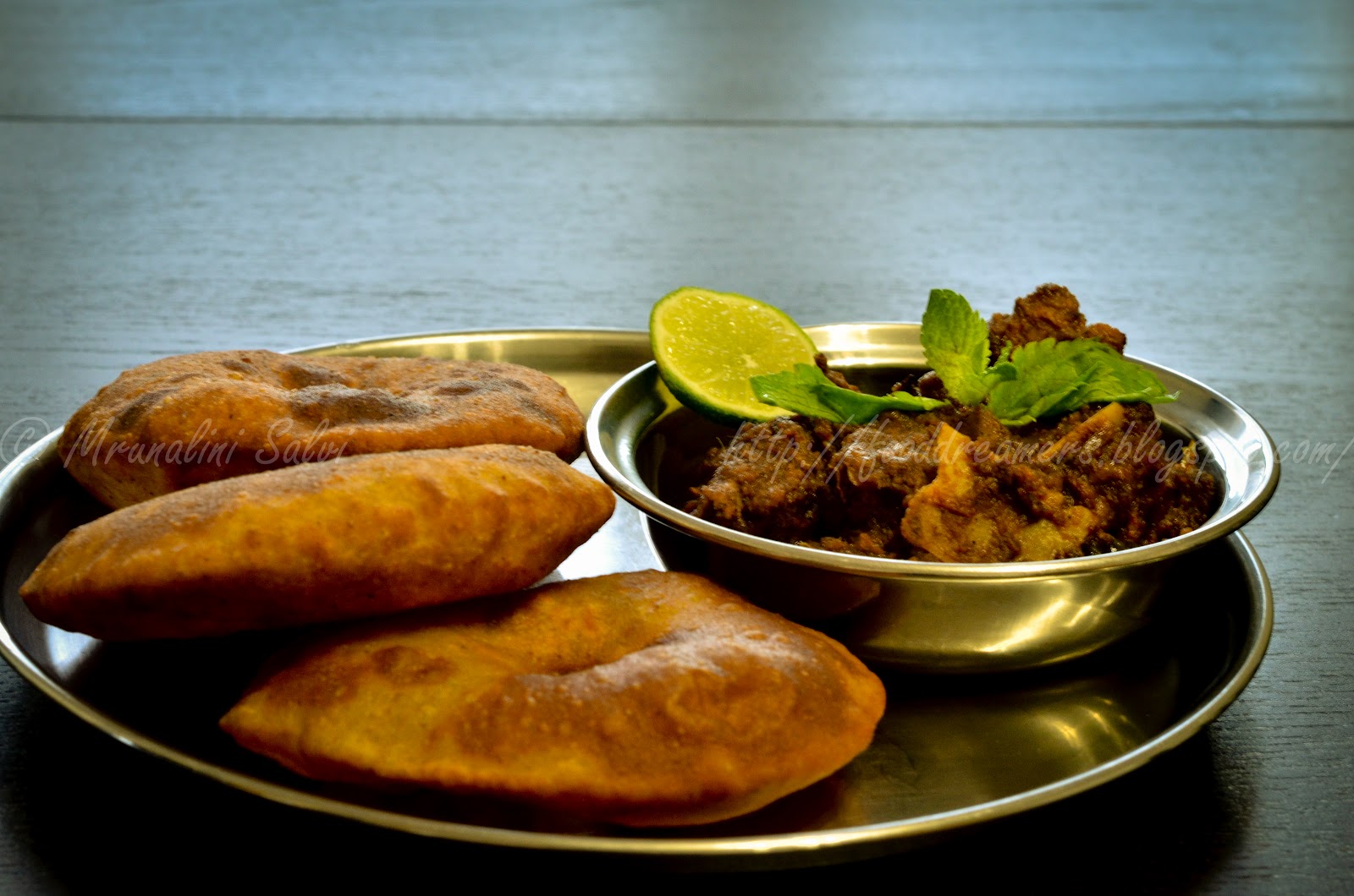 Food dreamers: Malavani vade with Mutton fry