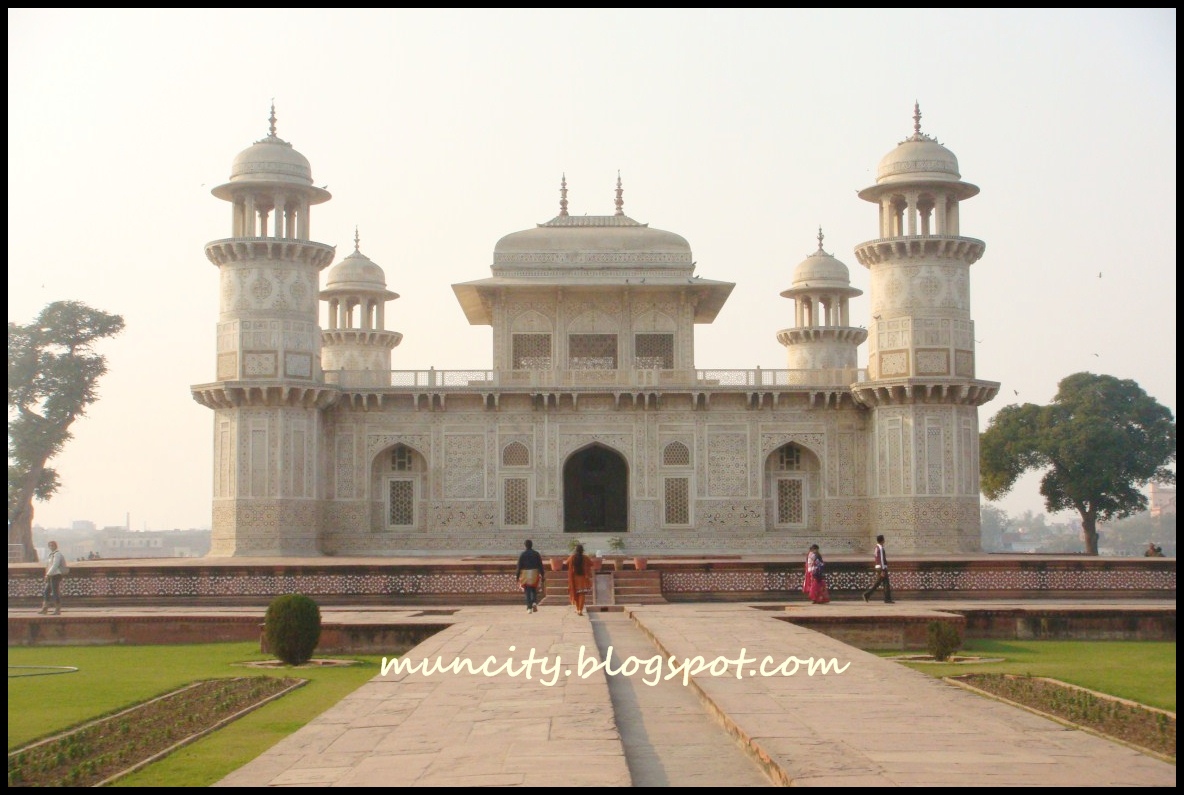 India : Baby Taj | Travel | Before It's News