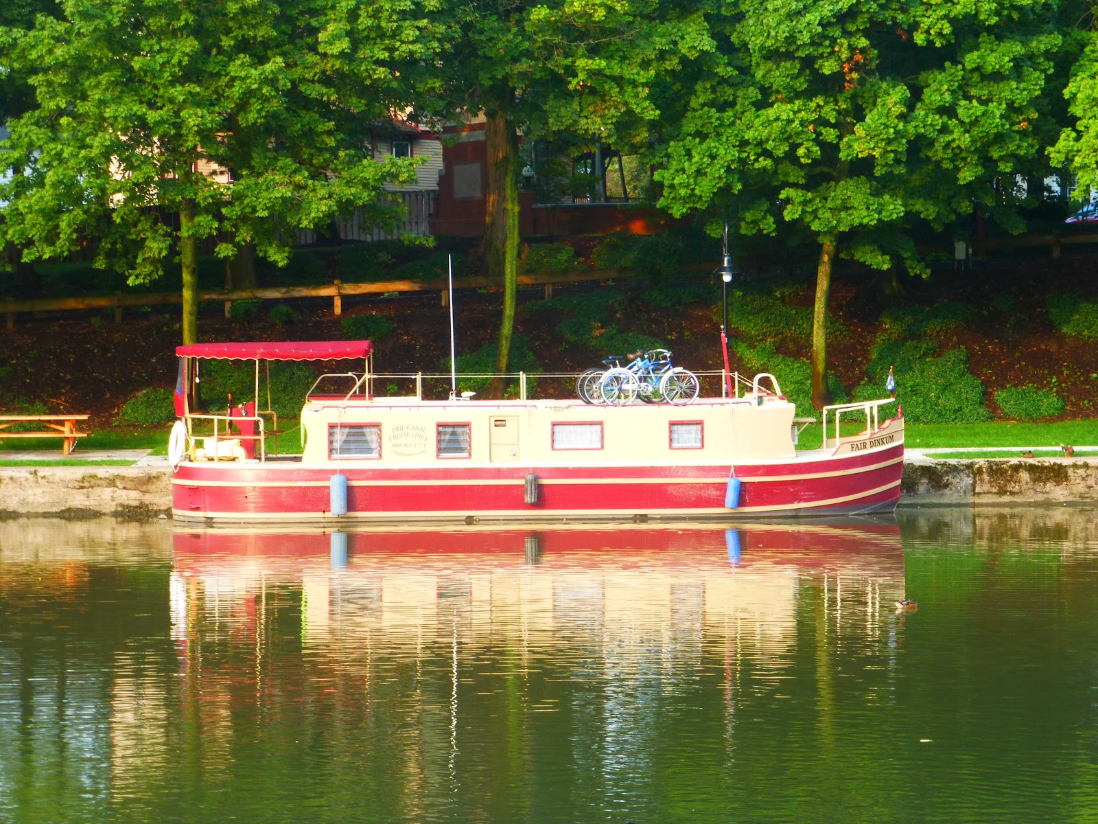 Canal Boat: Erie Canal Boat Rides