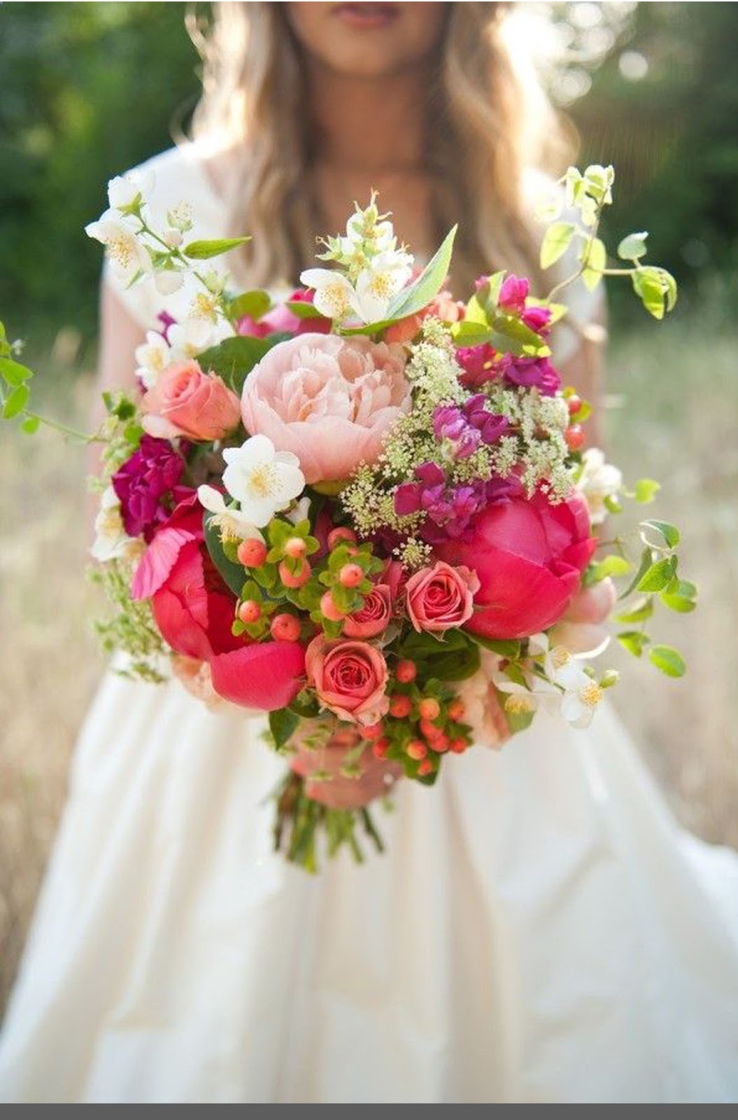 Choosing The Perfect Wedding Flowers Bouquets Wedding Flowers Ideas Choosing The Perfect Wedding Flowers Bouquets Wedding Flowers Ideas