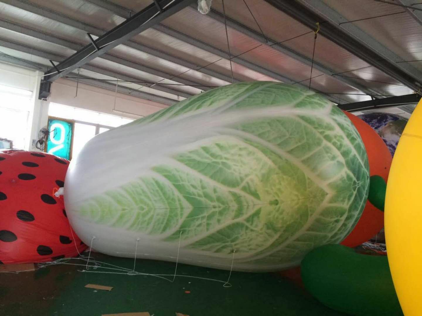 BloonMe -- Inflatable Cabbage Promotional Helium Parade Balloon