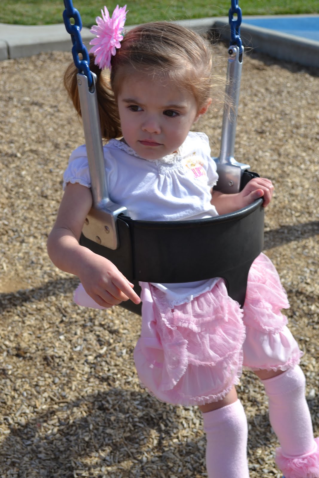 My Georgie Girl: Love day, potty training and a beautiful day at the park!