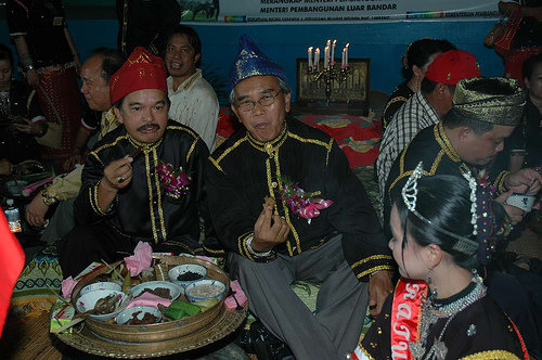 Cats City Hornbill Land: THE BISAYA.....the best gong musicians in Sarawak