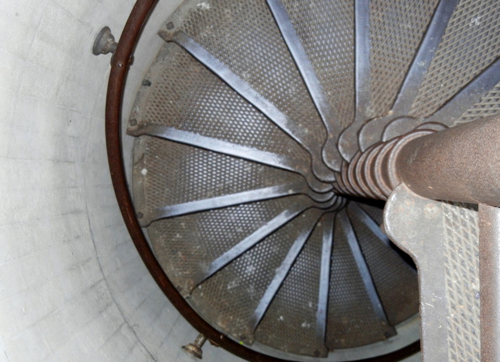 Dino Chronicles: August 2012