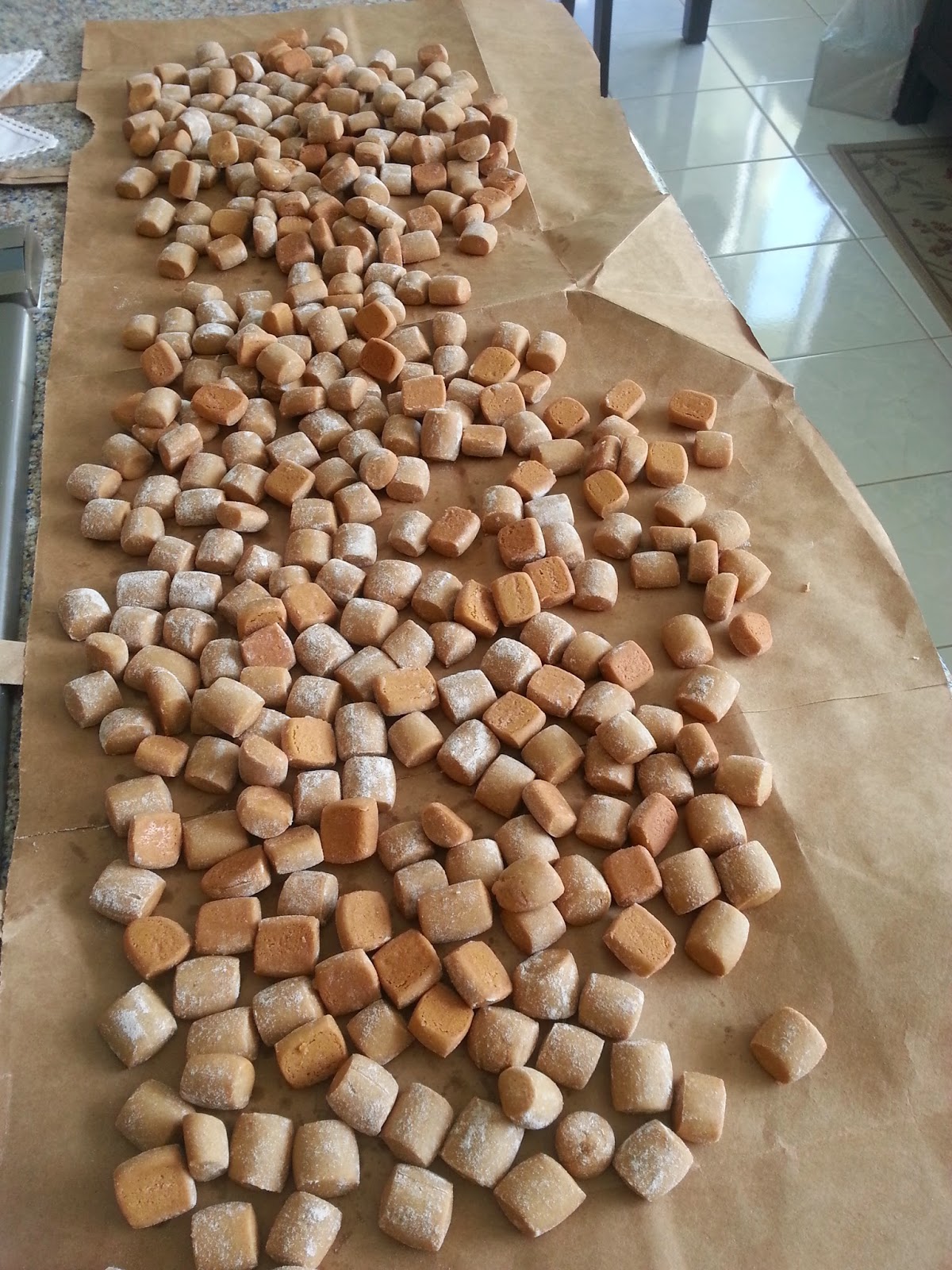 Lilly My Cat: Danish Pebernodder - Peppernuts