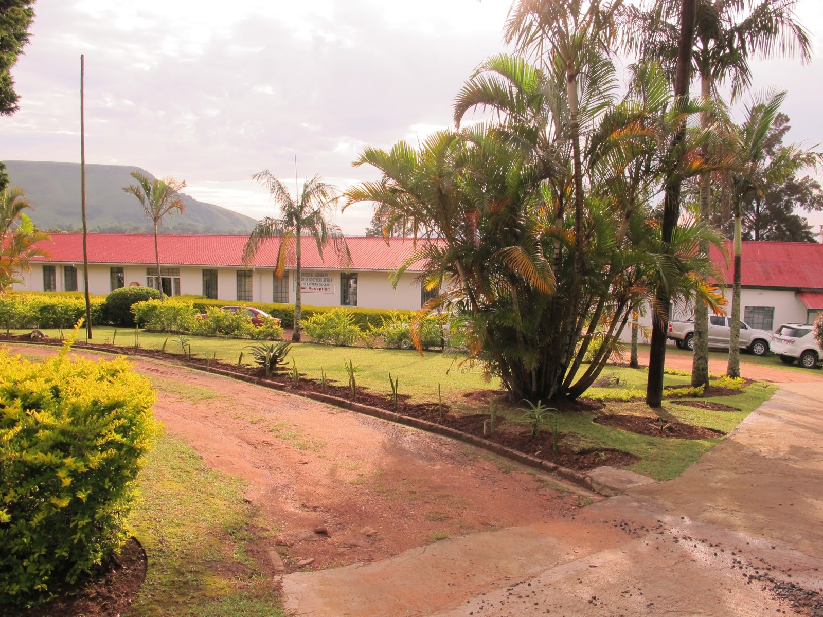 Dwell at the well: Besök på Umphumulo och skola