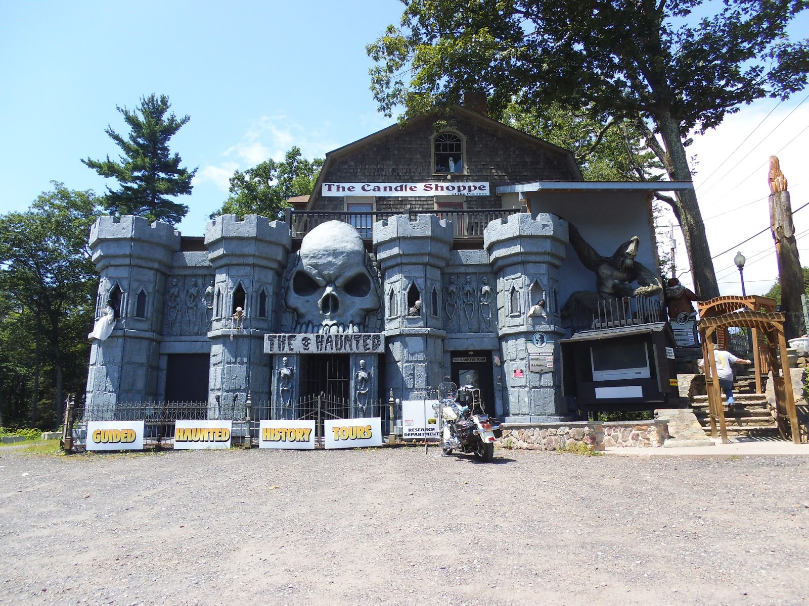The Adventures of Don & Cathy: Candle Shoppe of the Pocono's