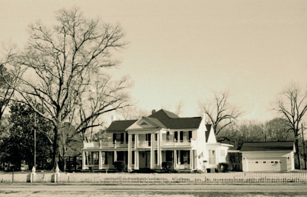 nattieconcepts: Now is Then & Then is Now - in Cuba, Alabama