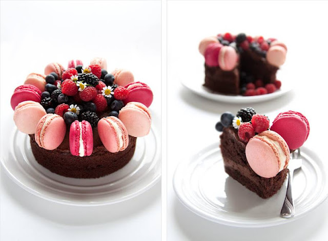 Icing Designs: French Macarons & Cake