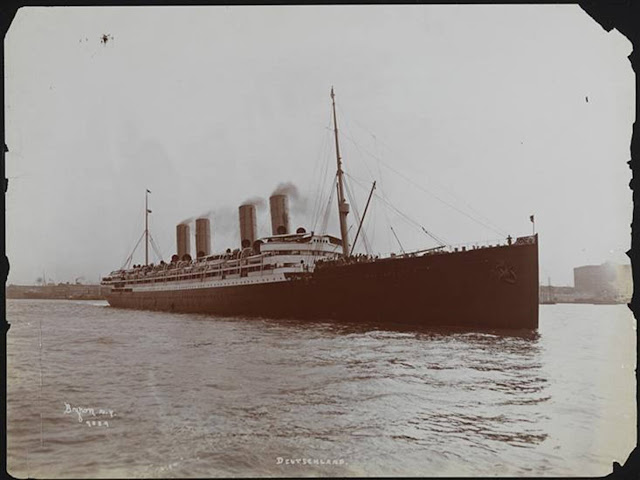 HISTORY - ss DEUTSCHLAND - The only HAPAG four stacker and Blue Riband ...