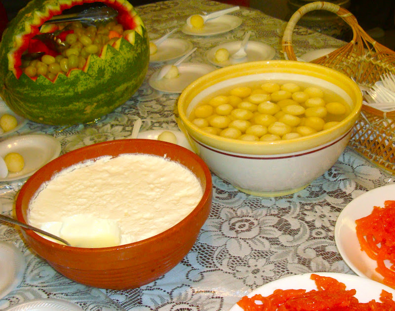 Taste of Nepal: Juju Dhau (The King Yogurt from Bhaktapur, Nepal)