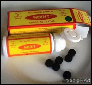 ScieNTisT is NUmber ONE: SI HITAM MANIS NORIT (OBAT SAKIT PERUT)