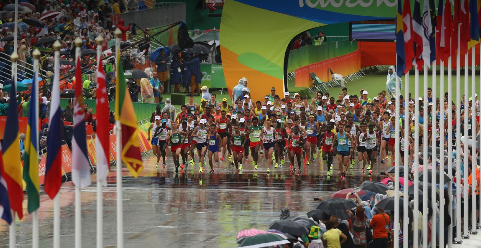 Eliud Kipchoge vence la Maratón de Rio 2016 - RUNKM