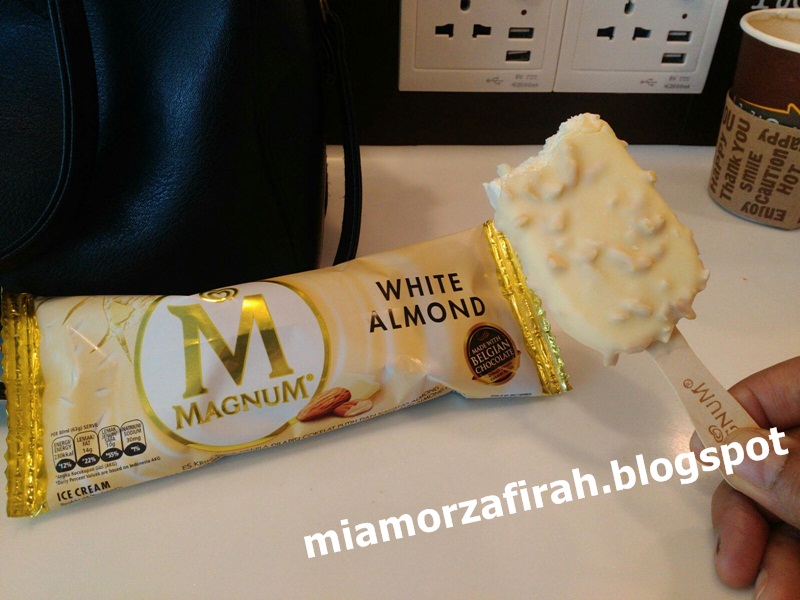 REVIEW MAGNUM WHITE ALMOND - Miamorzafirah