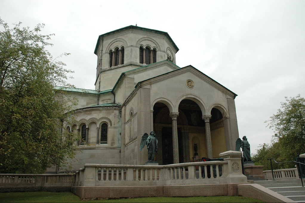 The Salviati Architectural Mosaic Database: Royal Frogmore Mausoleum
