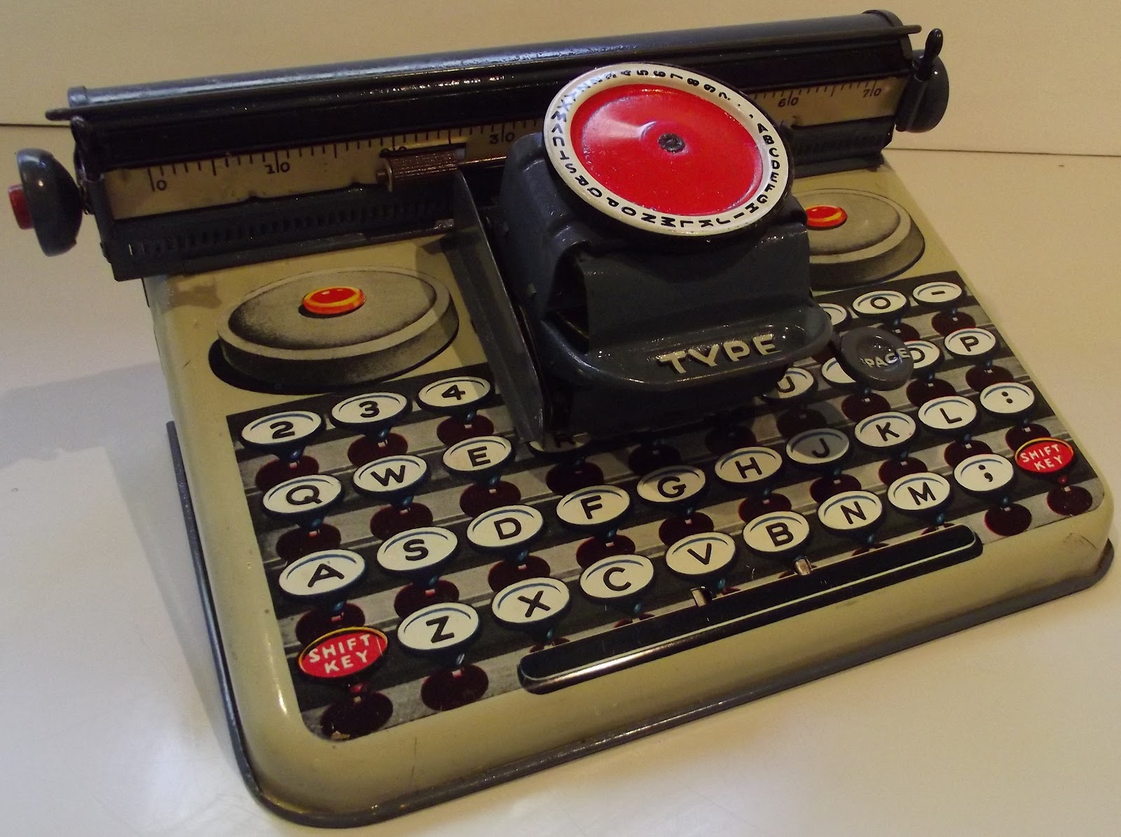 oz.Typewriter: Many More Toy Typewriters: Mostly from Samuel Berger