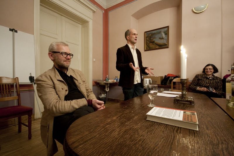 ARTISHOK: Urmas Viik "August Tamme peävaraamat"