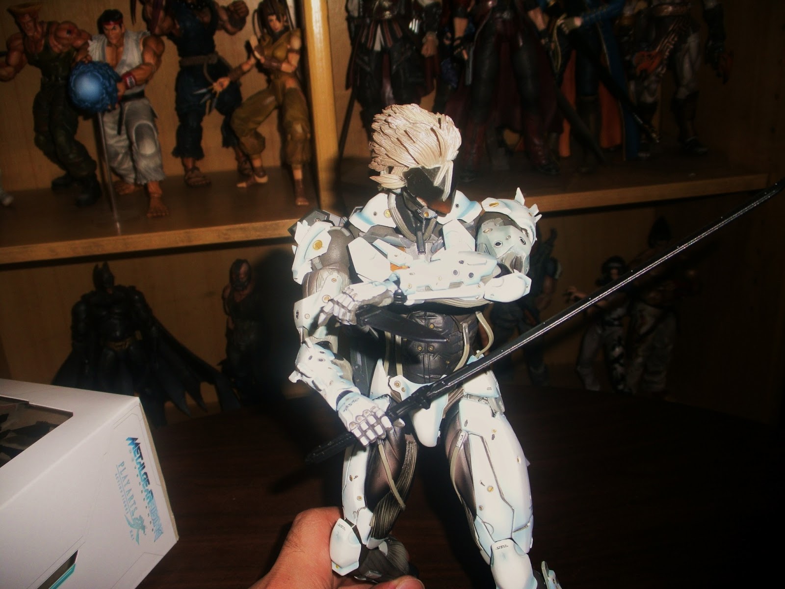 Angels and Summer: Play Arts Kai Raiden White Version - MGRR