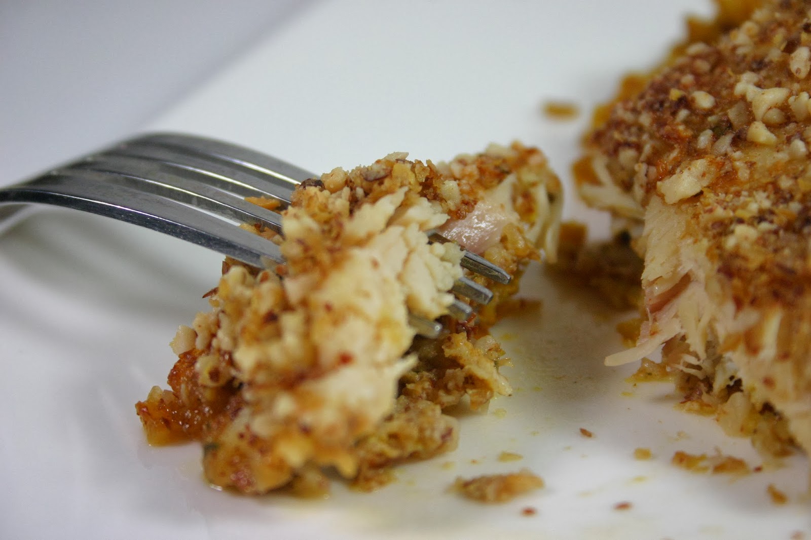 Effortnesslessly: Almond and Flax Crusted Chicken Breast