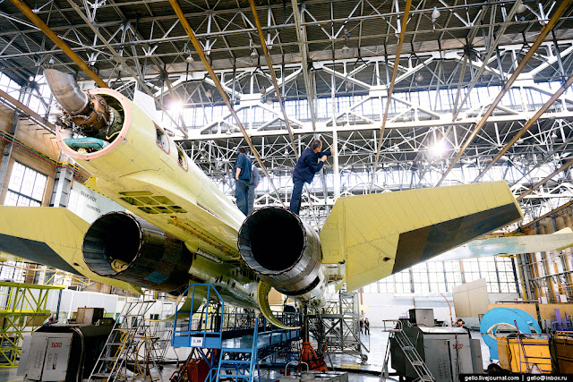 Sukhoi Su-34 Production Line | Errymath
