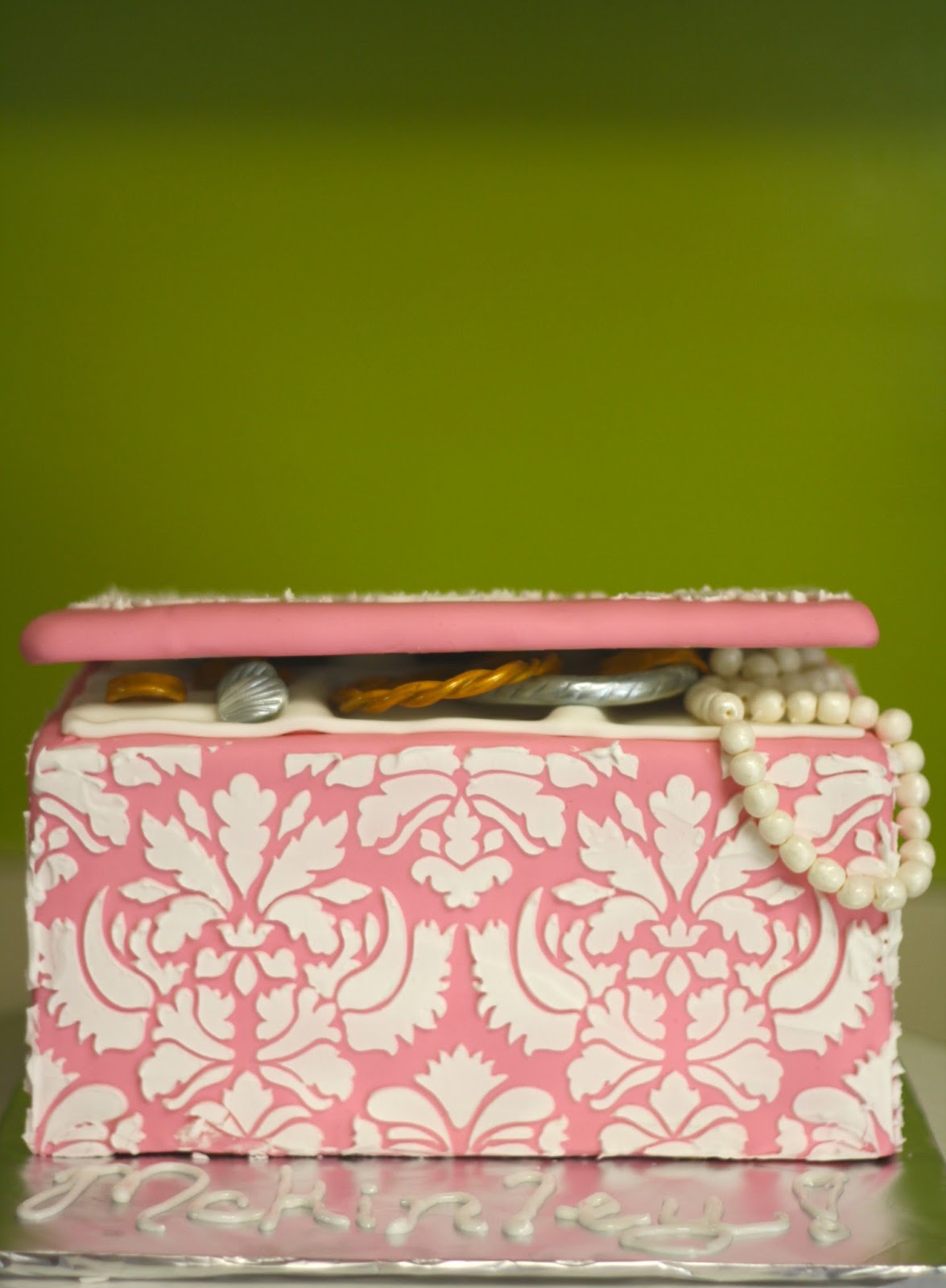 SAB Cakes!: Jewelry Box Cake