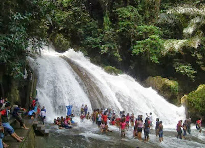 Air Terjun Dholo