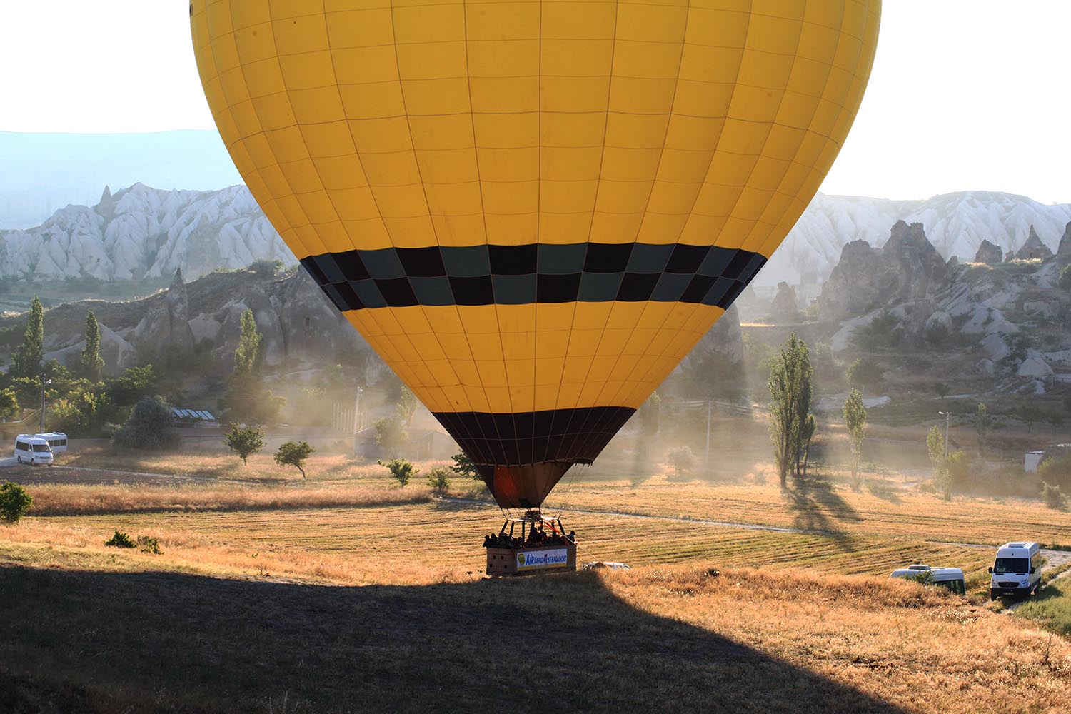 Naik balon udara di Cappadocia, wisata wajib di Turki | Beyond Vacation