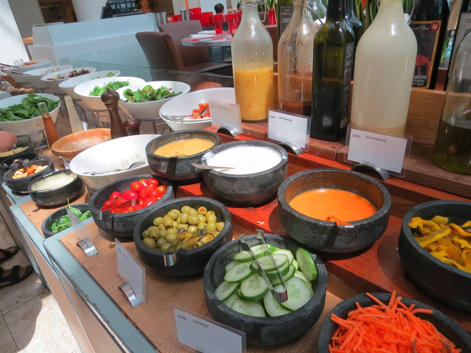 Café Swiss Festive Lunch Buffet - Swissotel Singapore | JACQSOWHAT ...