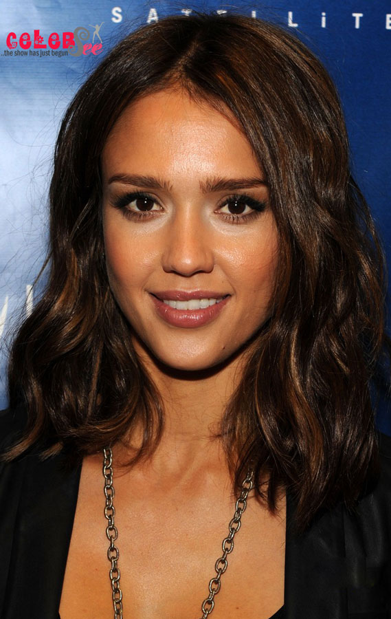 Jessica Alba No Clothes | Hollywood CelebSee