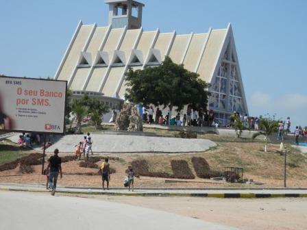 Aventura em Benguela e não só......: Um passeio ao Sumbe (Novo Redondo)