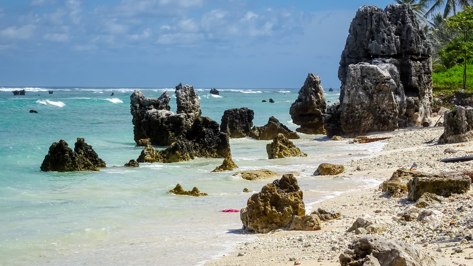 Nauru - The world's 3rd smallest country - Sven's Travel Venues