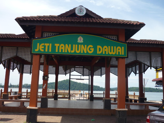 Pantai Merdeka, Kedah - Kaki Jalan