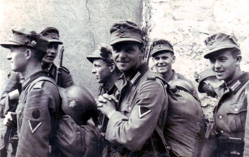 NAZI JERMAN: Foto 1. Gebirgs-Division / 1. Volks-Gebirgs-Division