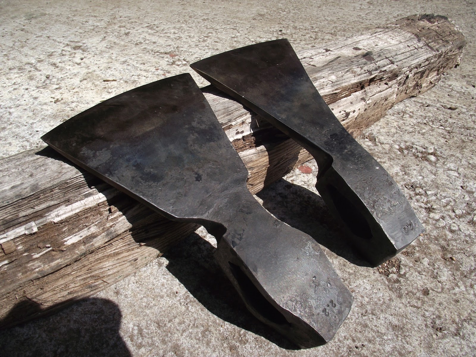 The New Hearth: Carpenters Side Axes