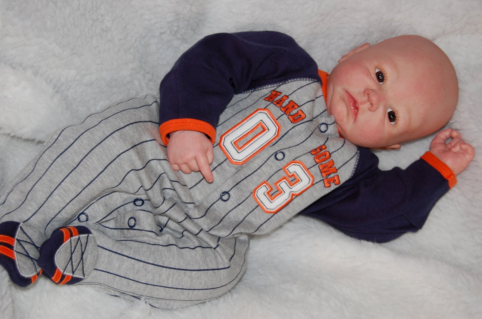 Welcome to my BLOG: Meet Baby Austin a new baby for the Alzheimer's Center