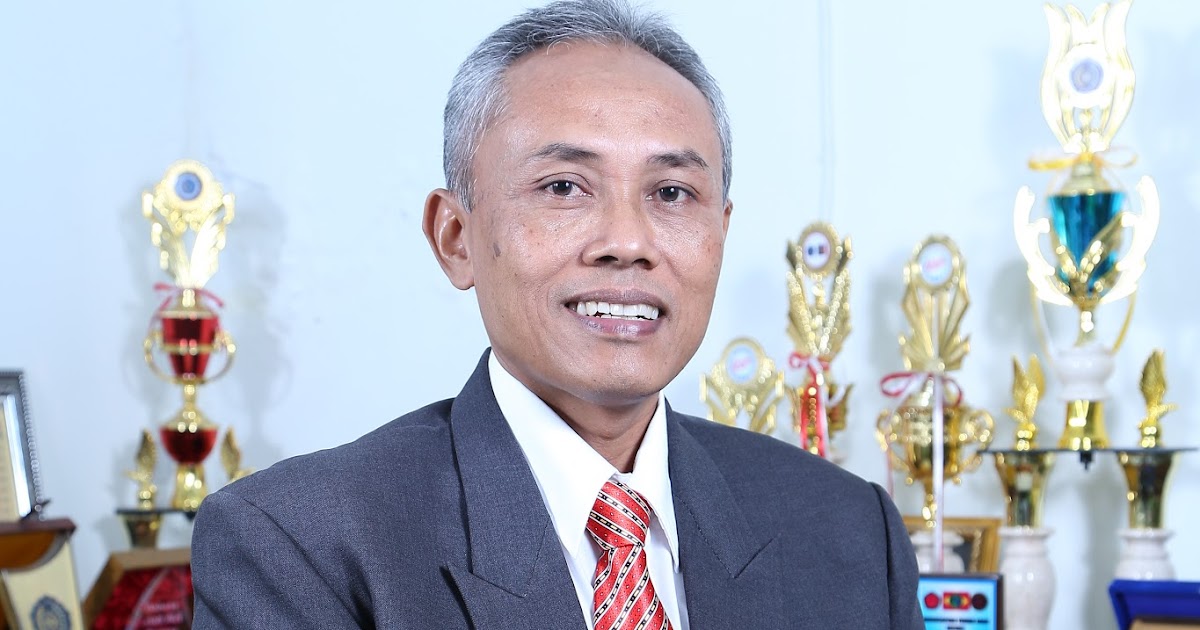 Prof Dr Harun Joko Prayitno UMS Surakarta