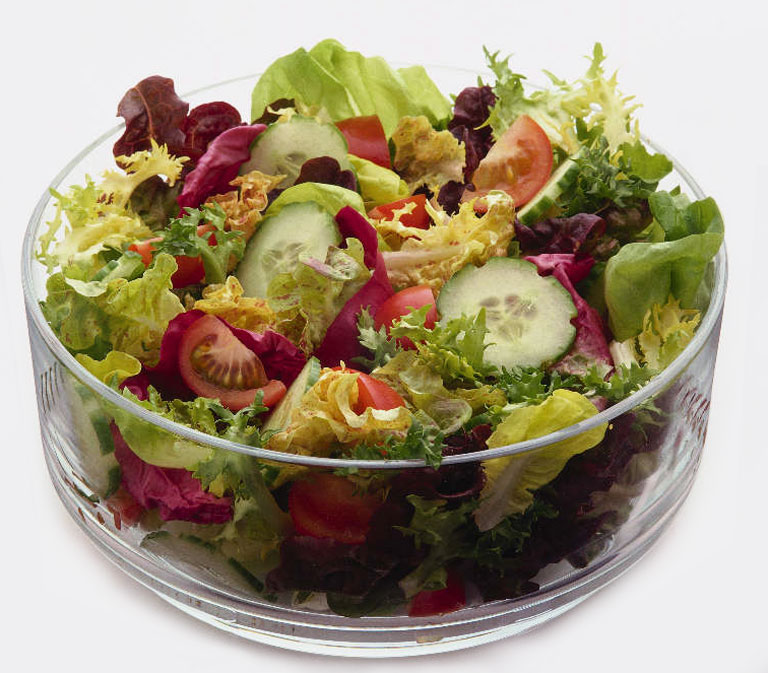 GOOD FOODIE: Health Tip -Eat A Salad