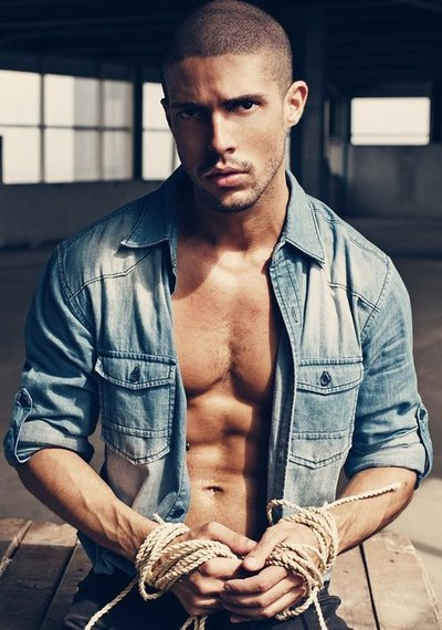 Muscle Men in their Wear II | Fashion of Men's Underwear.