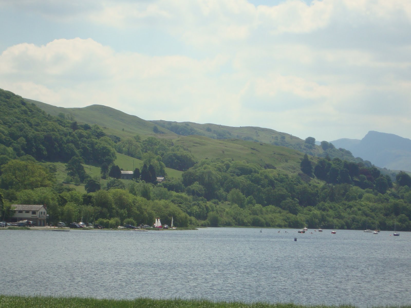 Clutter-Chaos Aaron&co: Sailing ........... Bala Lake
