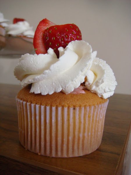 Cupcake de Morango :9 - Lindαlin Silvα
