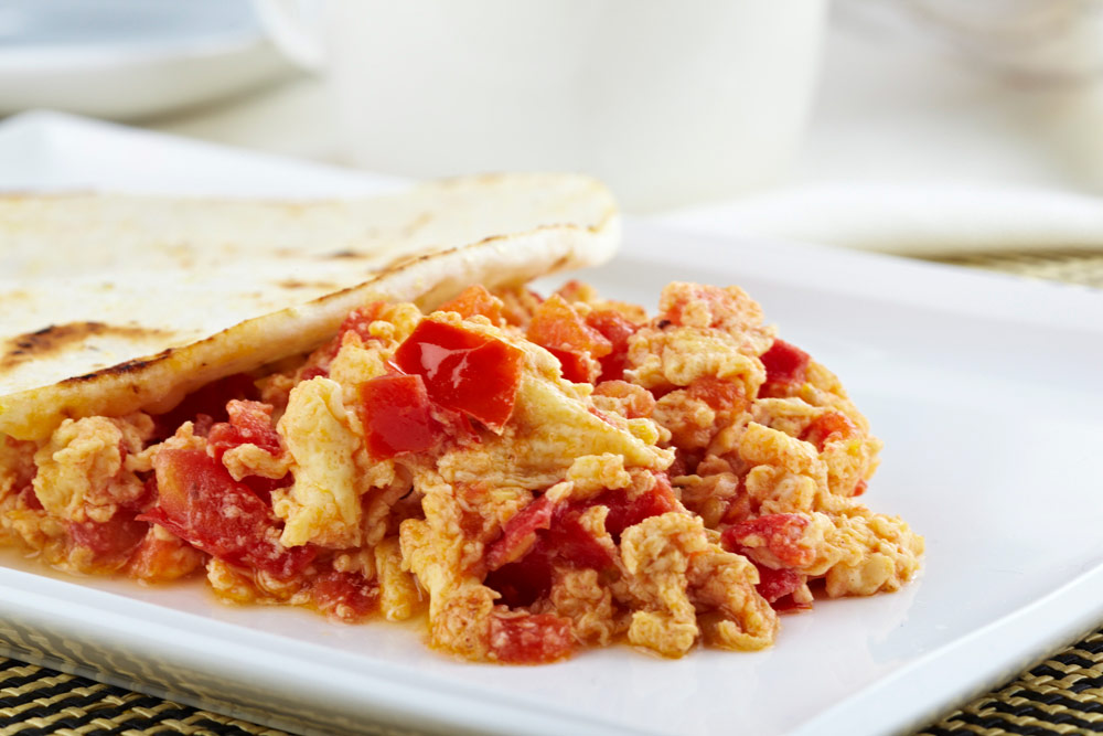 Huevos pericos - Platos y Recetas de Cocina