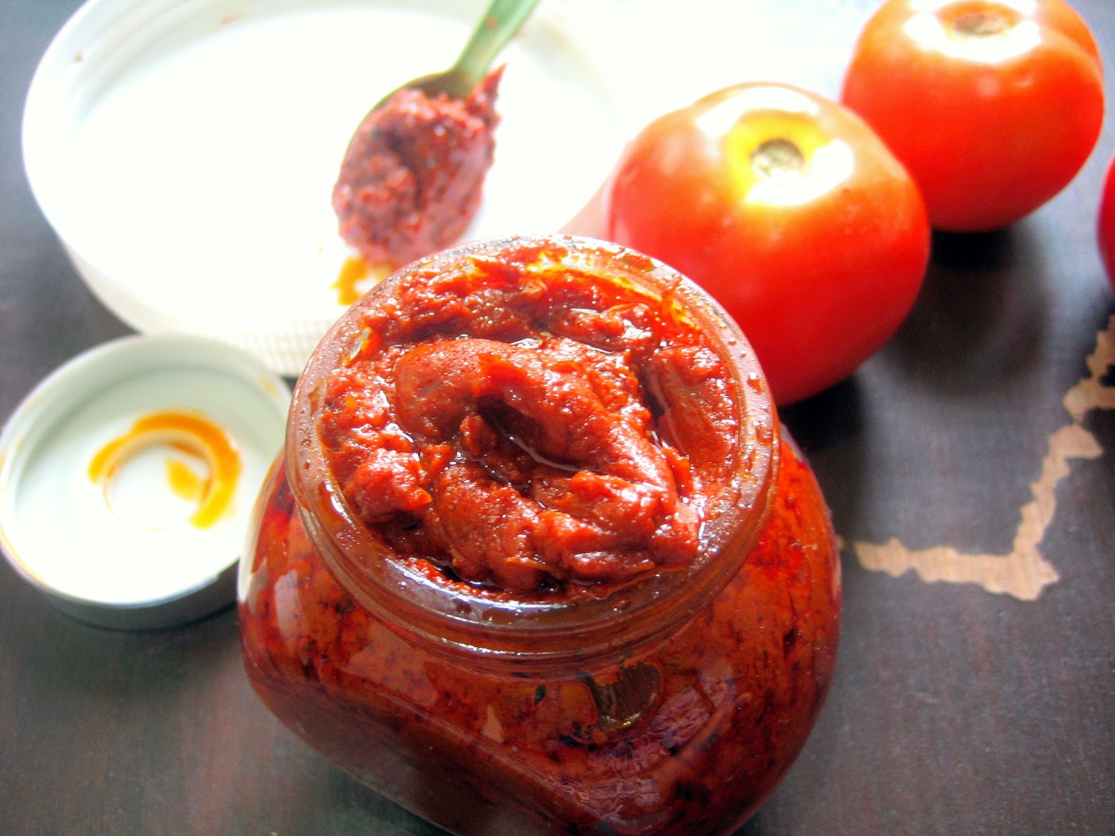 madhuri's kitchen: Tomato Pickle / Instant Tomato Pickle (No Refrigeration)