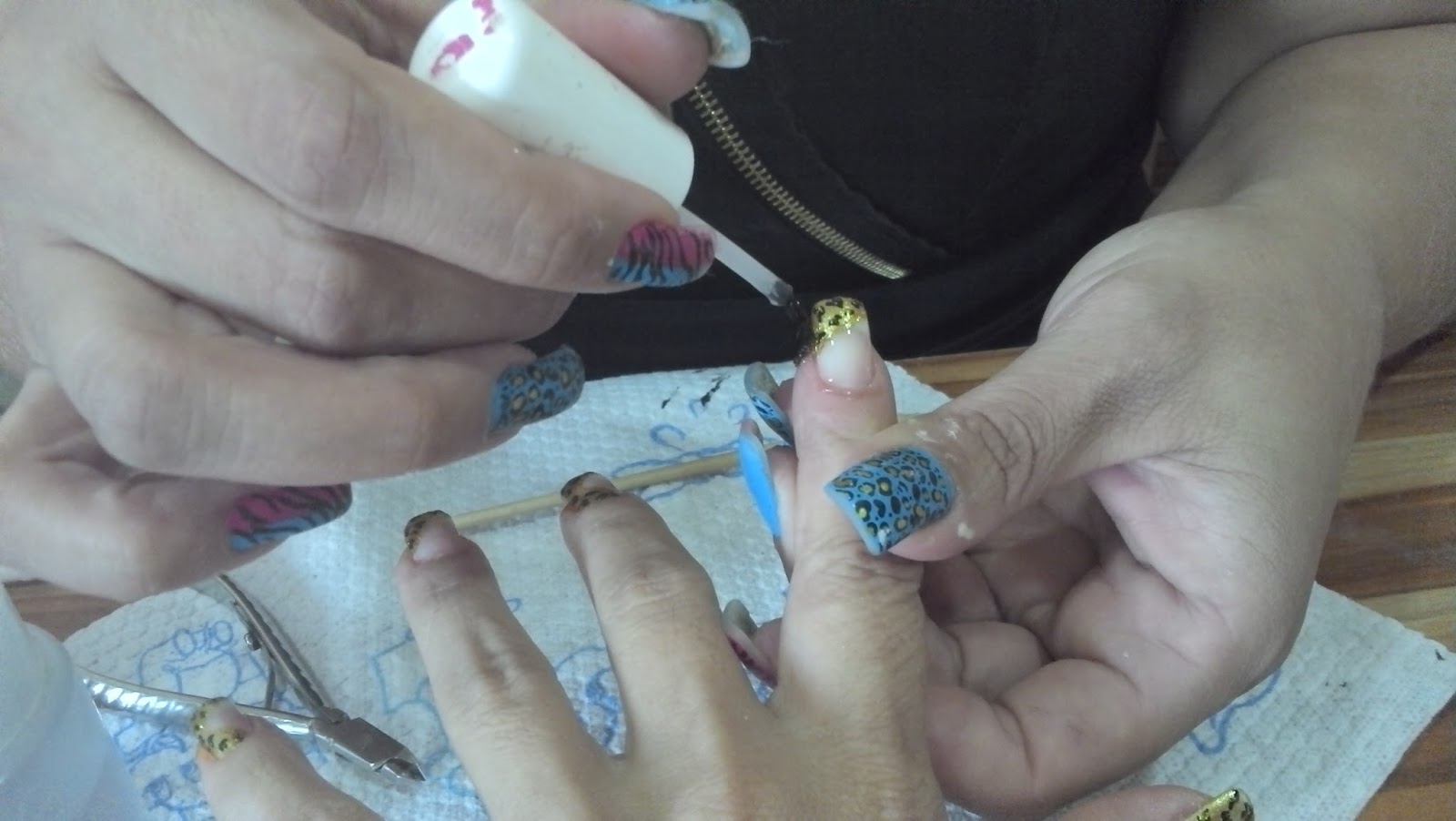 Tita Makeup: Unha da semana Colocando unha em gel