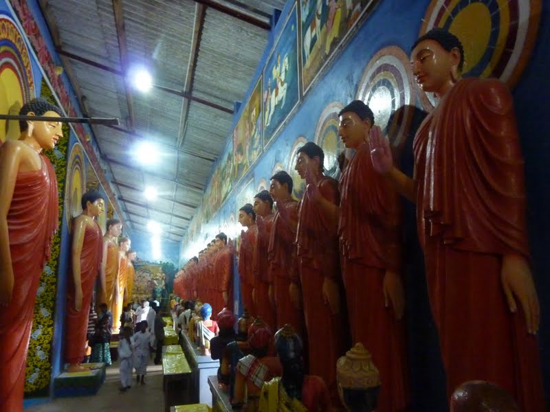 19 Days in Sri Lanka - 2011: Day 17 - Ambalangoda incl a local bus to ...